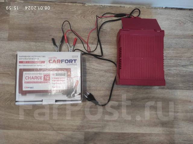 Зарядку для автомобильных аккумуляторов Carfort, новый, в наличии. Цена ...