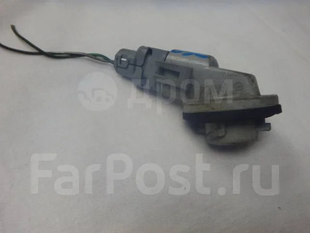 Патрон лампы Renault 6001548131 купить в Санкт-Петербурге по цене: 400 ...