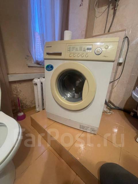 Стиральная машина Samsung, 3,5 кг, б/у, в наличии. Цена: 1 500₽ во ...