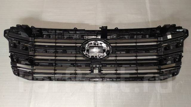 Решетка радиатора Toyota Land Cruiser 300 VJA300W, FJA300W (2021 ...