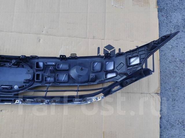 Решетка радиатора Harrier 80 (2020+) Гибрид купить во Владивостоке по ...