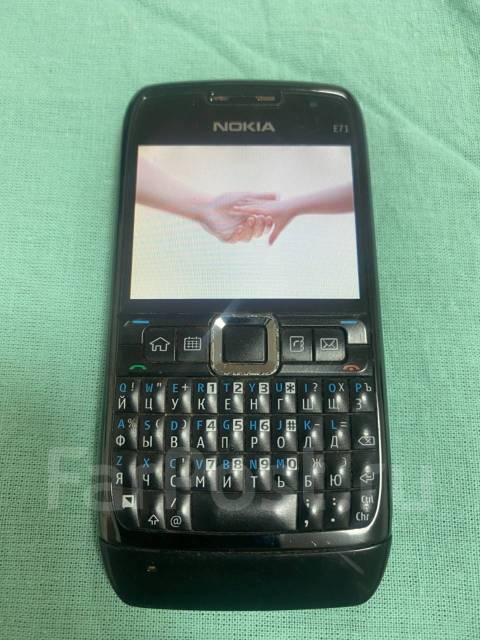 Легендарный Nokia E71. Qwerty-фон, до 8 гб, 4", моноблок, черный, 3G ...
