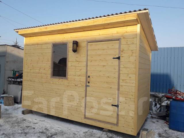Продам хозблок 2*4 метра, б/у, в наличии. Цена: 160 000₽ во Владивостоке