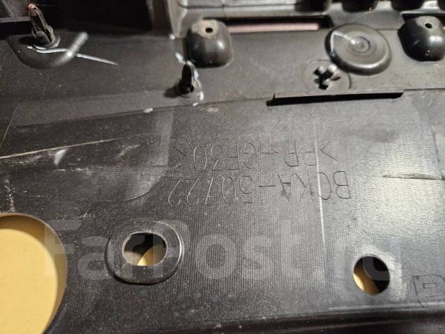 Накладка решетки радиатора Mazda 3 2018+ купить во Владивостоке по цене ...