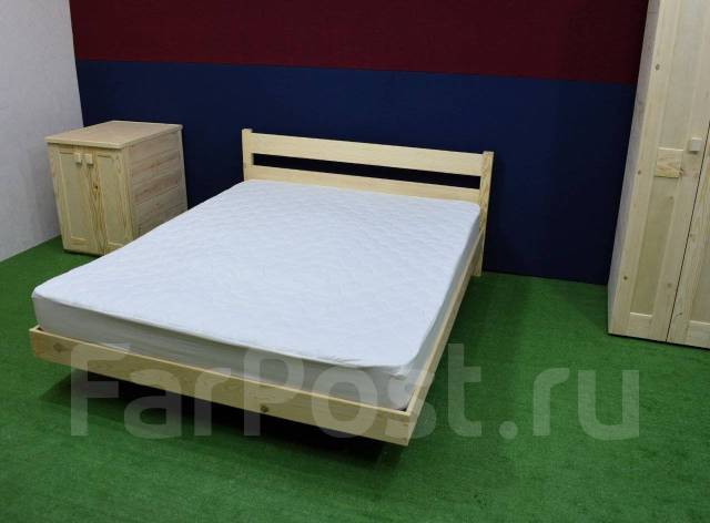 Кровать полутороспальная "парящая". Массив сосны. Ширина 130см ...