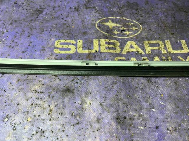 Молдинг люка Mercedes-Benz W203 #12 купить в Новосибирске по цене: 1 ...