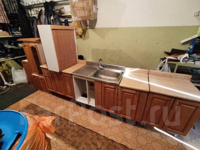 Кухонный гарнитур, угловая, модульная, лдсп, массив дерева, светлое ...