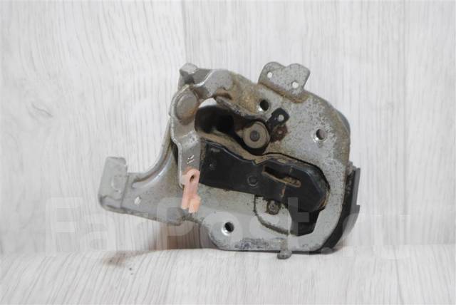Замок сдвижной двери Hyundai Starex [814204H000], правый купить в ...