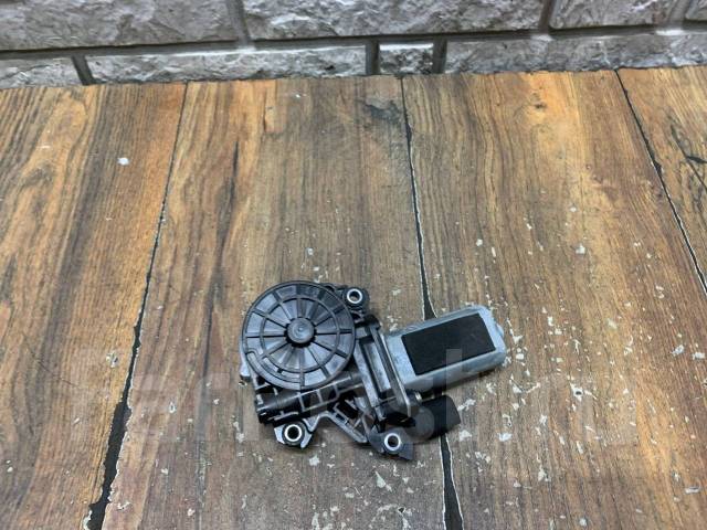 Porsche Cayenne 958 Механизм замка двери купить в Екатеринбурге ...