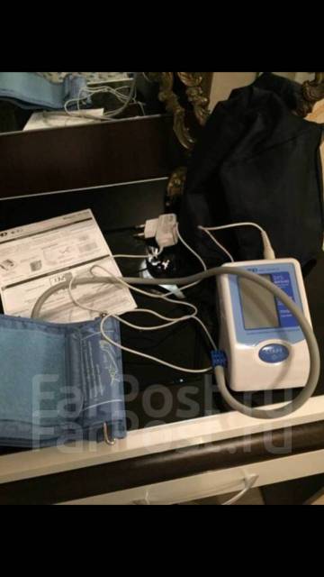 Тонометр, б/у, в наличии. Цена: 2 500₽ во Владивостоке
