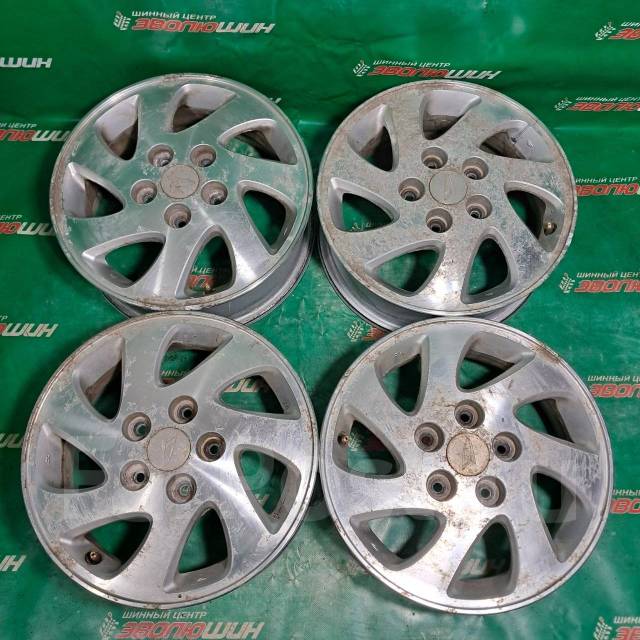 Красивые литые диски Daihatsu R15x5.0 5x114.3 ET 50 лот (2608), 15", 1 ...