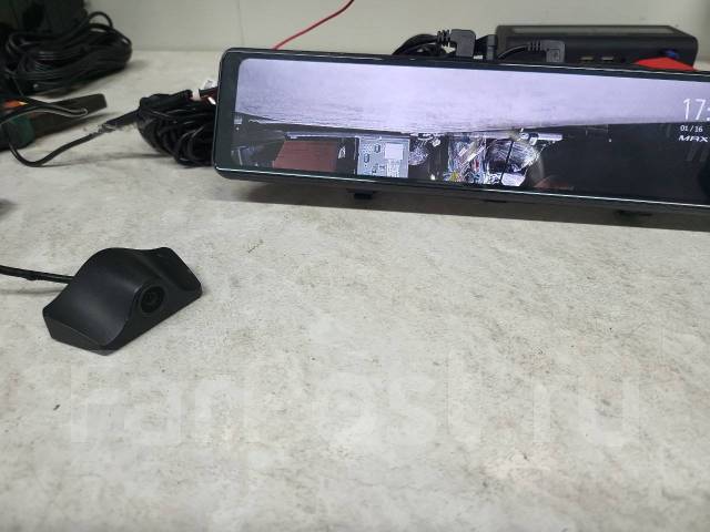 Видеорегистратор - зеркало Maxwin MDR-C009, б/у, в наличии. Цена: 5 000₽ во Владивостоке