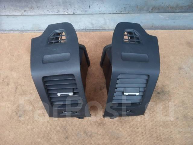 Решетка вентиляции салона Mitsubishi Pajero, V83W купить во ...