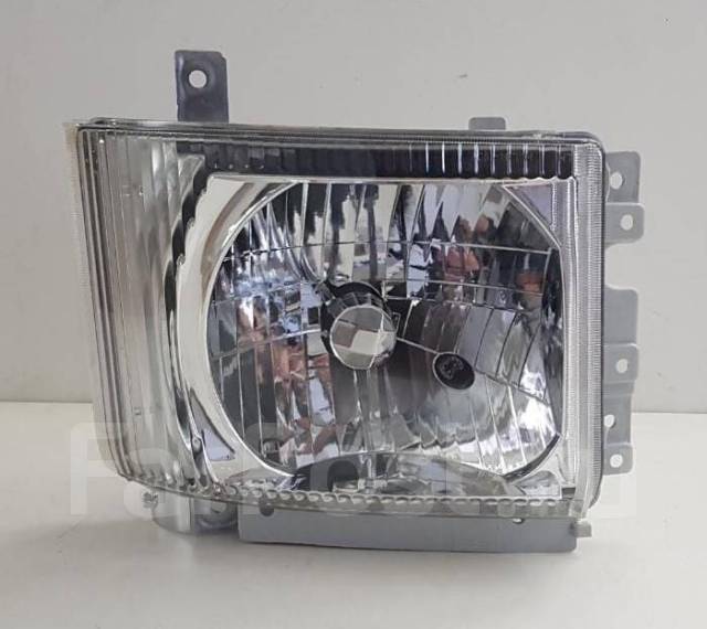 Фара Isuzu ELF, правая купить во Владивостоке по цене: 3 500 ...