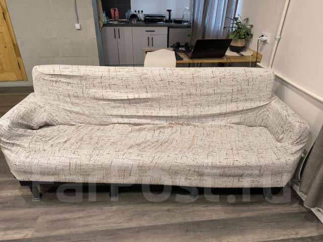 Продам диван прямой, кожзам, чёрный, б/у, в наличии. Цена: 5 000₽ во ...