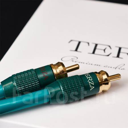 Микрофонный межблочный кабель Kicx Terza RCA 1-1. M3 (3 метра), новый, в наличии. Цена: 5 400₽ в ...