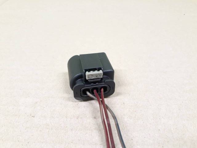 Разъем Mercedes Benz W207 M271 a0235455226 купить в Москве по цене: 500 ...