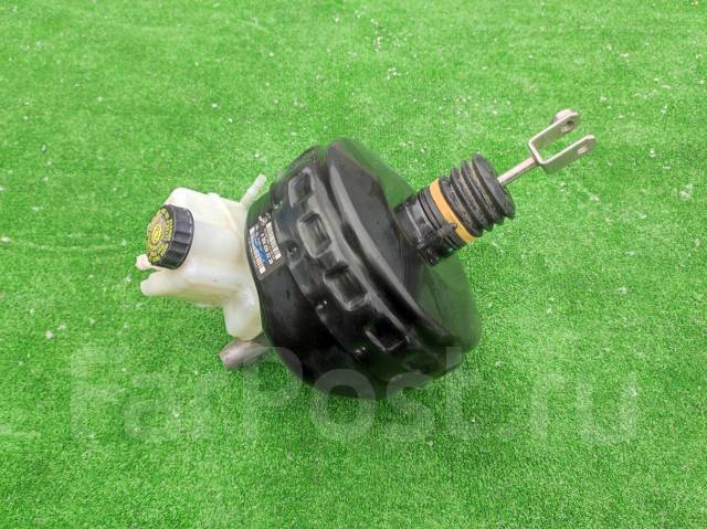 Главный тормозной цилиндр Mercedes C-Class, W204 A2044302230 пробег 60 ...