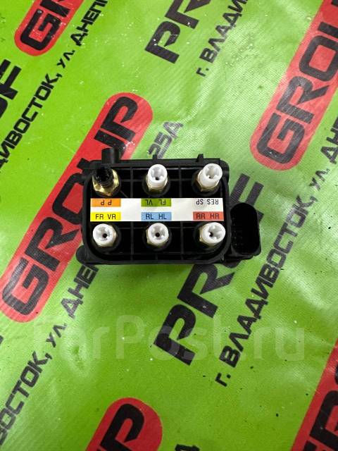 Блок клапанов пневмоподвески Mercedes-BENZ S-Class W221 2123200358 ...