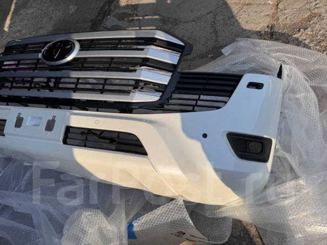 Бампер с решеткой Toyota Land Cruiser FJA300, FJA300W, GRJ300 купить во ...