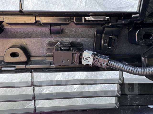 Бампер с решеткой Toyota Land Cruiser FJA300, FJA300W, GRJ300 купить во ...