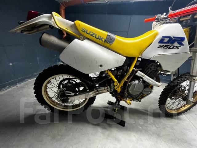 Suzuki DR 250, 1994, 4х тактный, с пробегом, исправен, бензин, эндуро, есть птс, в наличии. Цена ...