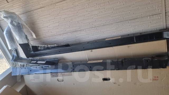 Порог правый RH Железо URJ202 UZJ200 VDJ Toyota 57013-60010 5701360010 ...