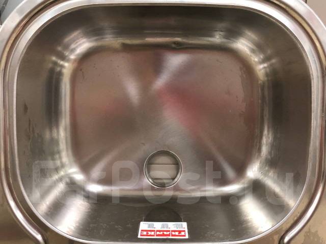 Продам мойки стальные для кухни, в наличии. Цена: 1 000₽ во Владивостоке