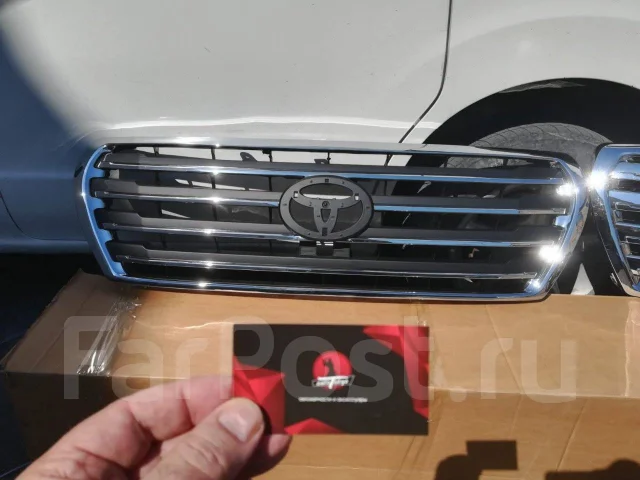Решетка радиатора Toyota Land Cruiser 200 2012-2015 купить во ...