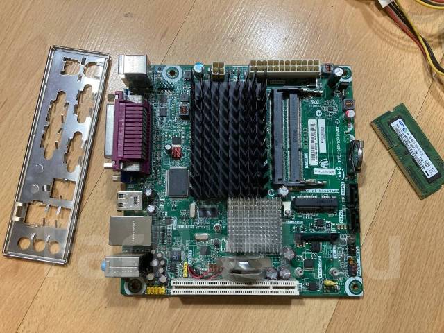 Материнская плата mini ITX Intel Desktop Board D525MW (Atom D525 1.8 ...