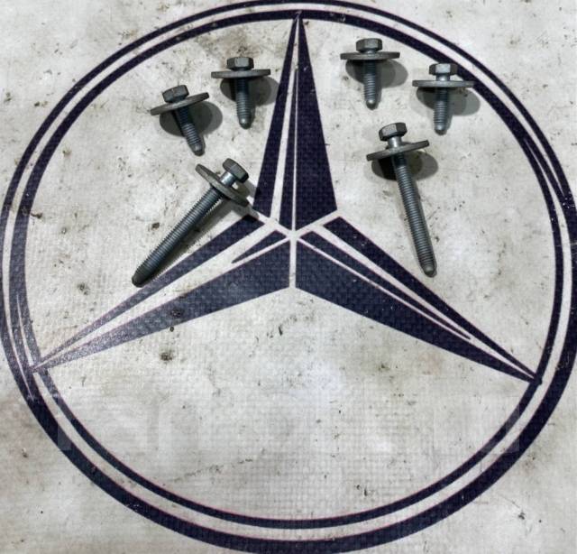 Болт крепление фары Mercedes Benz W212/W218 купить в Новосибирске по ...