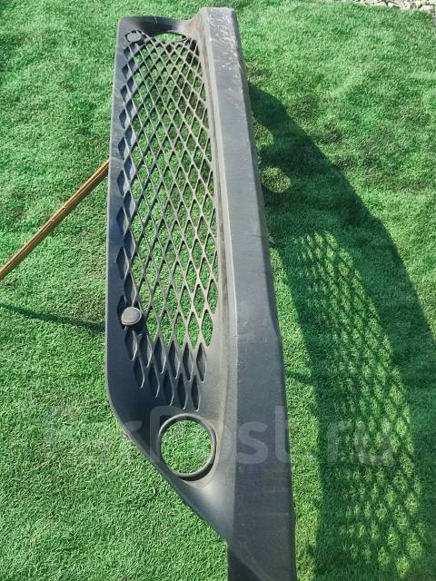 Решотка бампера Toyota c-hr купить во Владивостоке по цене: 5 000 ...