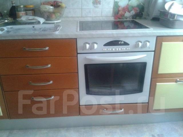 Печь индукционная Electrolux EON 948 X с духовкой, б/у, в наличии. Цена ...