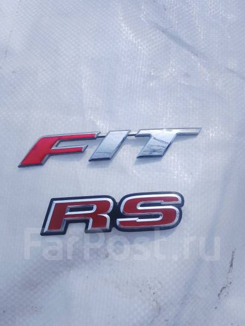 Эмблема багажника Honda Fit RS, GE6, GE8 купить во Владивостоке по цене ...