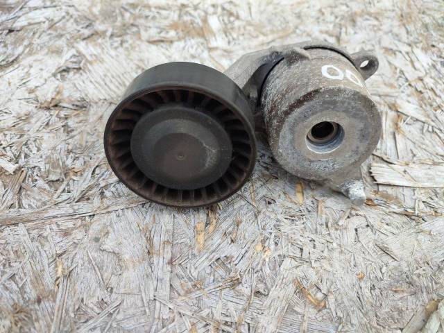 Ролик натяжной Toyota Passo M700A купить в Артеме по цене: 5 000 ...