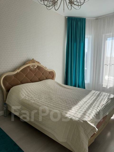 Кровать 160*200, б/у, в наличии. Цена: 15 000₽ в Артеме