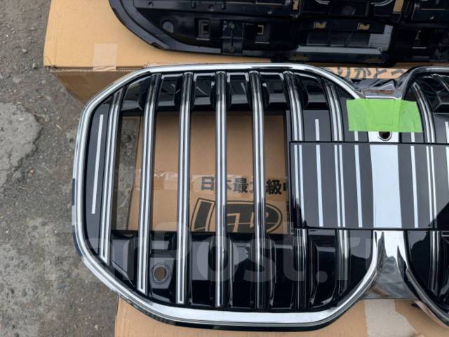 Решетка радиатора BMW 7 G70 купить во Владивостоке по цене: 95 000 ...