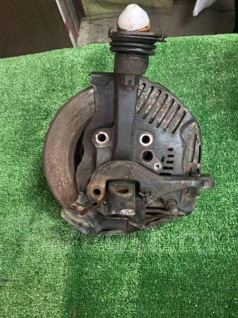 Ступица Toyota NOAH Town Ace Lite Ace TownAce LiteAce, левая передняя ...