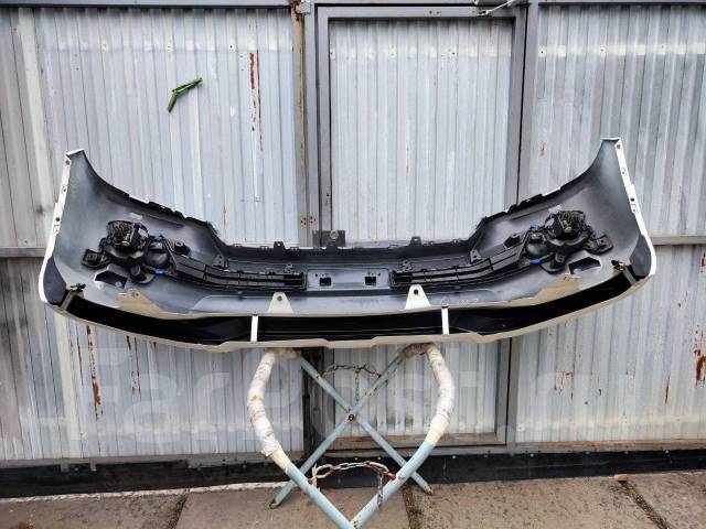 Бампер передний Toyota Land Cruiser 200 202 16+ 52119-6B946 купить во ...