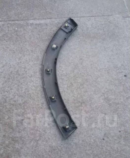 Subaru Forester 4 накладка задней правой двери купить в Калининграде по ...