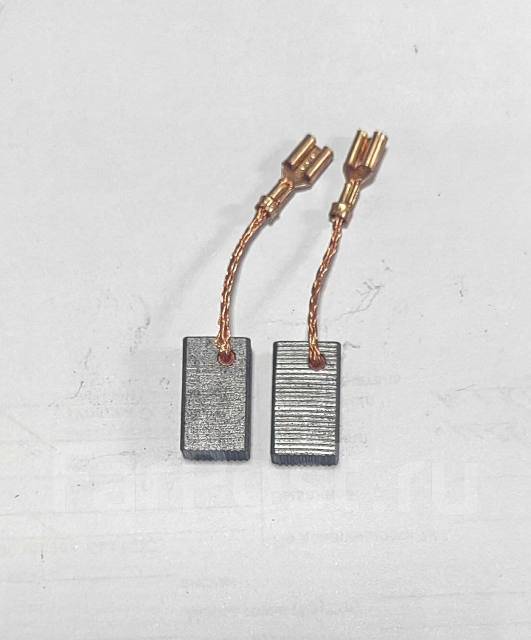 Щётки графитовые УШМ Crown CT13506-125 Оригинал 36215600301, новый, в ...