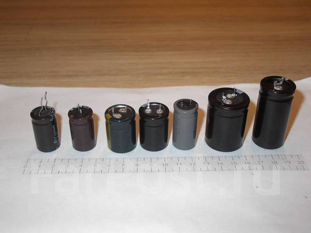 Конденсатор большой высоковольтный электролитический 100V - 250V, б/у ...
