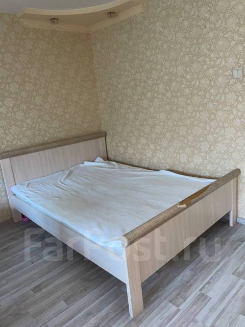 Срочно продам кровать, двуспальная, дсп, матрас в комплекте, светлое ...