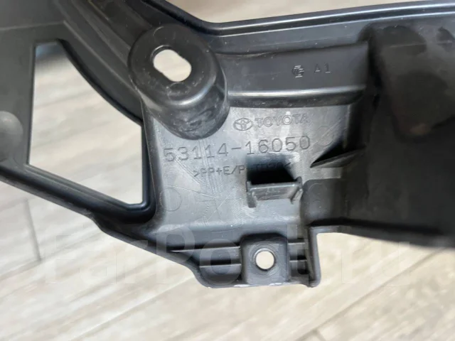 Решетка радиатора Toyota Corolla Cross 2020-н. в. 5311416050 ZSG10 ...