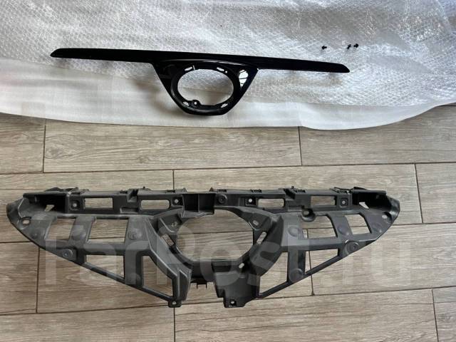 Решетка радиатора Toyota Corolla Cross 2020-н. в. 5311416050 ZSG10 ...