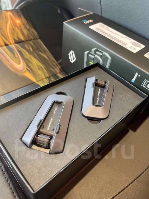 Гарнитура Cardo Packtalk Edge Harley Davidson, новый, в наличии. Цена ...