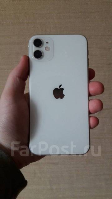IPhone 11, 64 гб, 6.10", б/у, в наличии. Цена: 16 000₽ в Хабаровске