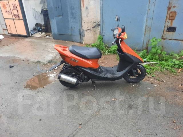 Honda Dio AF35 ZX, 2015, 49 куб. см. 2х тактный, без пробега, исправен, 4 000 км, мопед, бензин ...