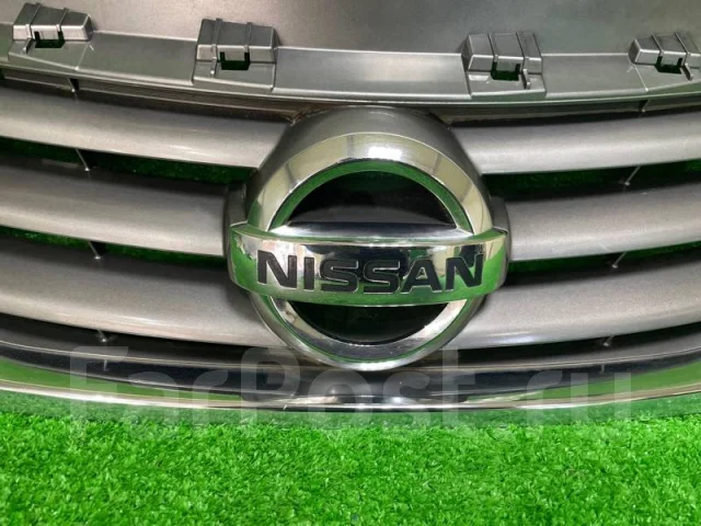 Решетка радиатора Nissan Note 623103VA0A E12 HR12DDR, передняя купить ...