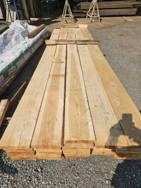 Доска сухая лиственница 30*195*4000, в наличии. Цена: 655₽ во Владивостоке